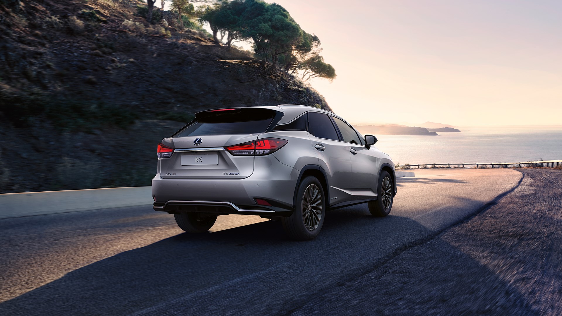 Lexus Lietuva: Prabangūs automobiliai